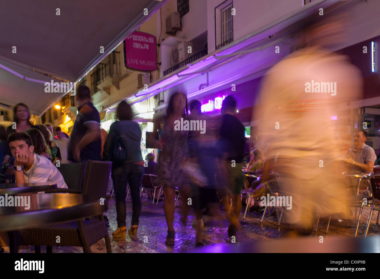 Albufeira night club hi-res stock photography and images - Alamy