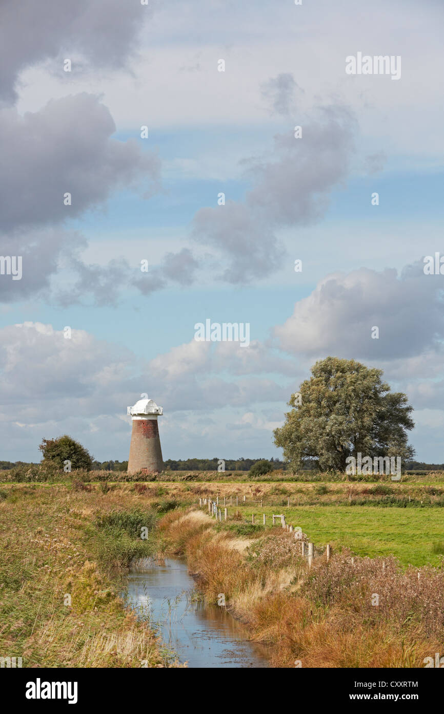 Norfolk West Somerton drainage windmill Stock Photo - Alamy