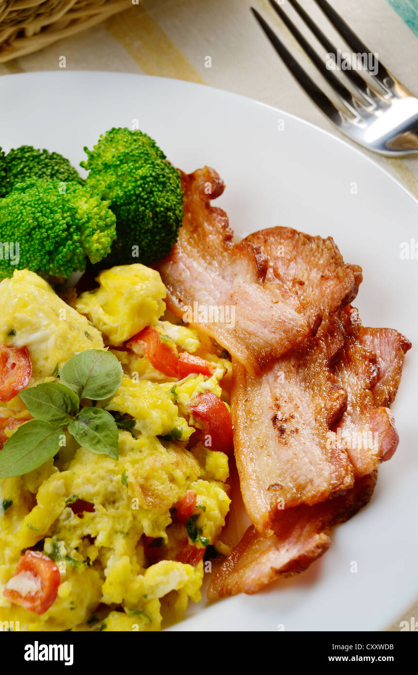 Fried scrambled meat hi-res stock photography and images - Alamy