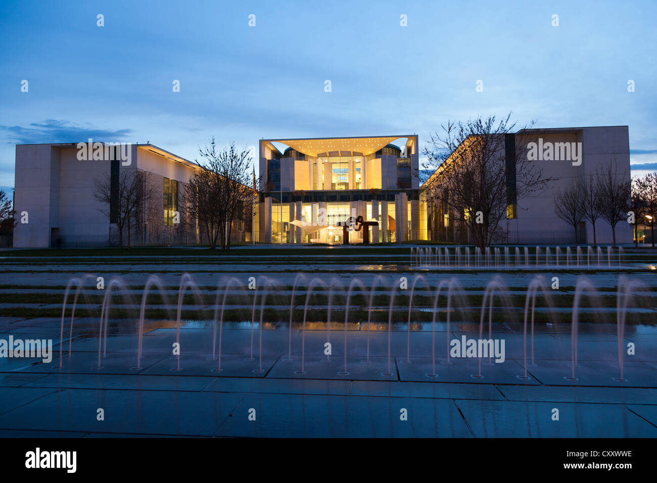Chancellery building hi-res stock photography and images - Alamy