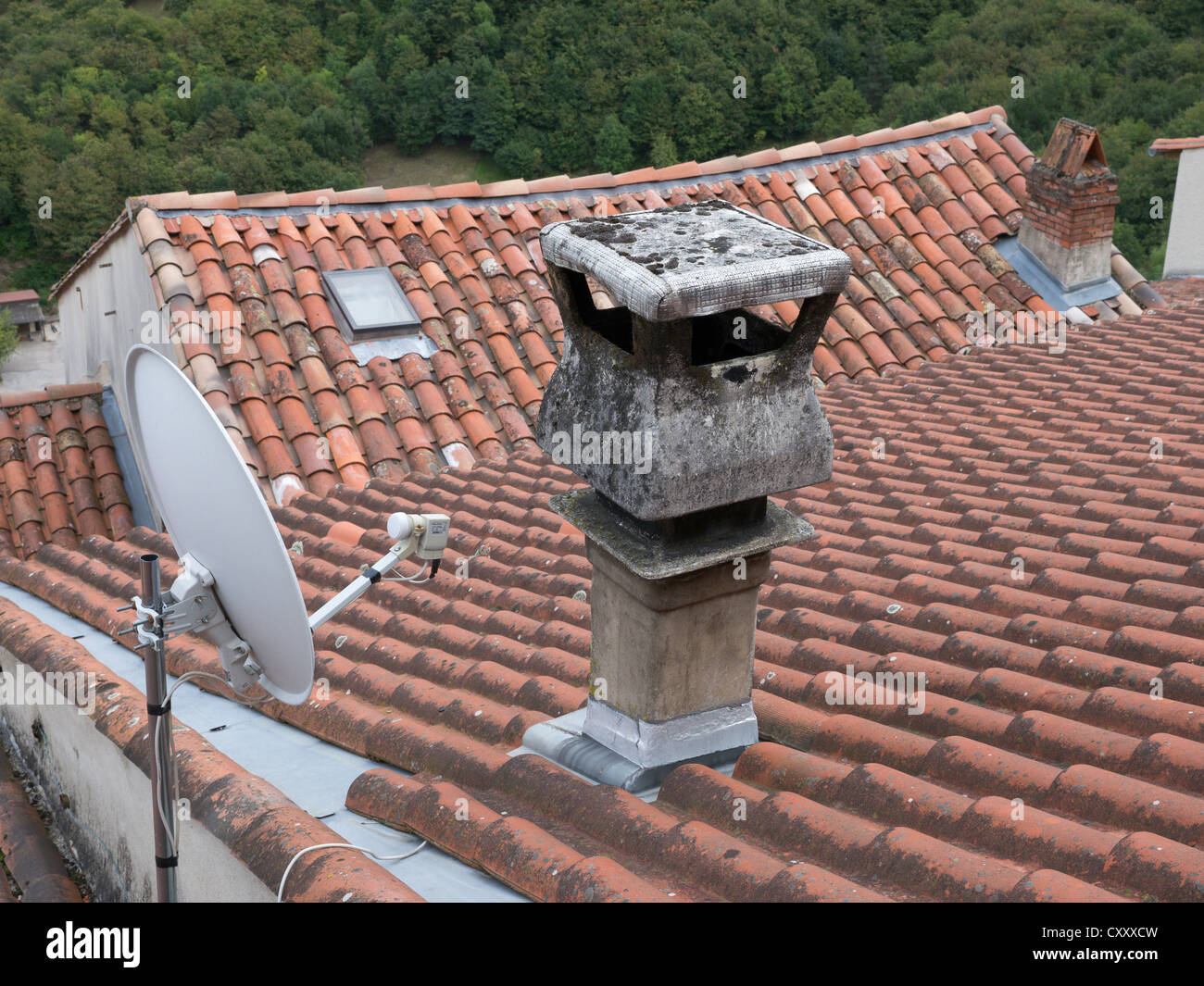Old chimney stack hi-res stock photography and images - Alamy