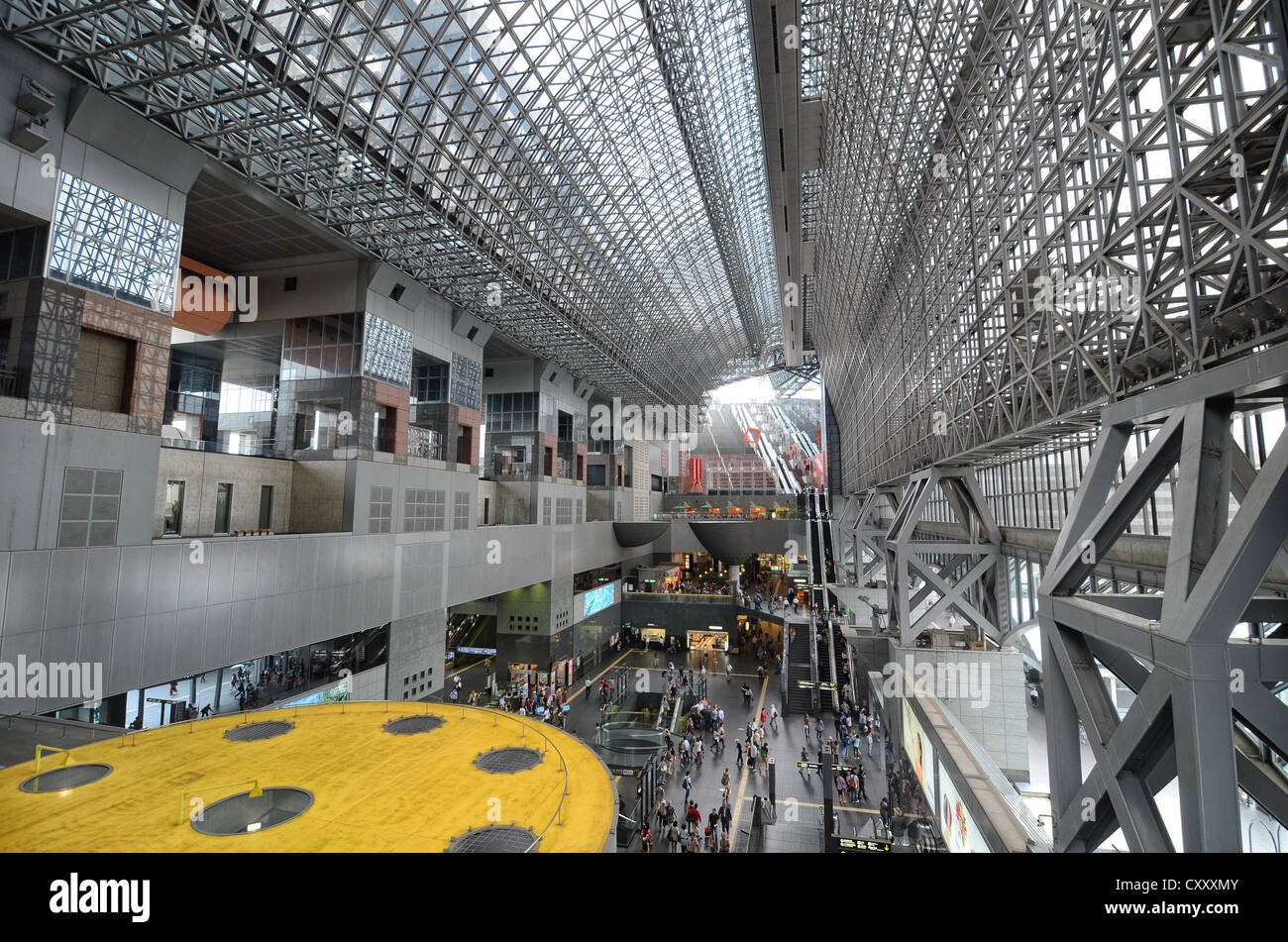 Modern japanese architecture hi-res stock photography and images - Alamy