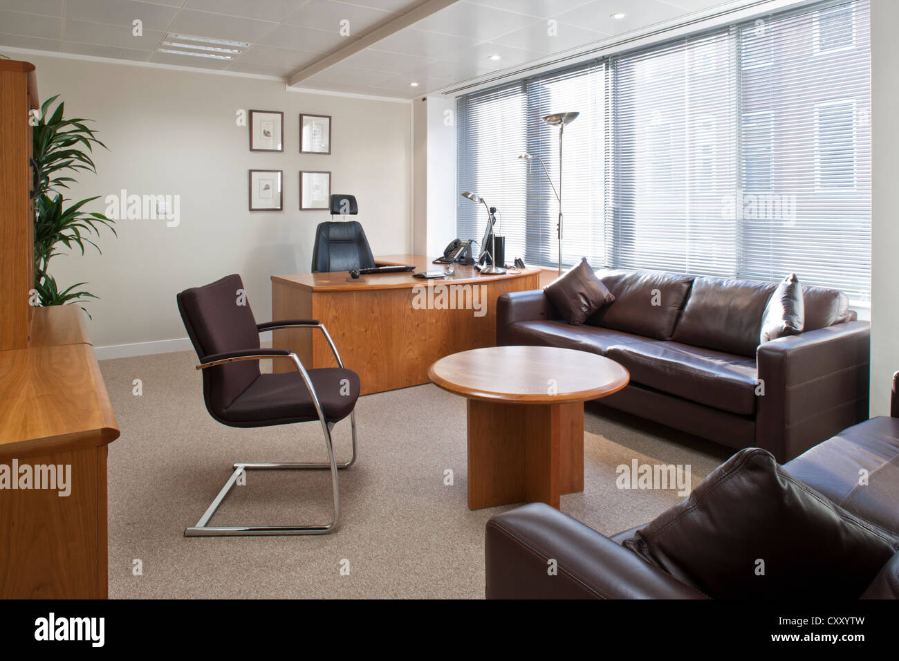 Commercial office interior Stock Photo - Alamy