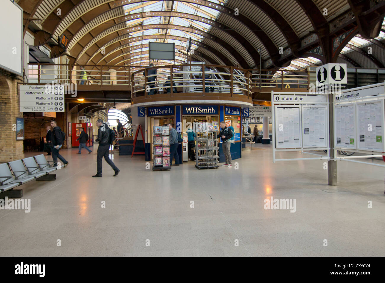 York Railway station Stock Photo - Alamy
