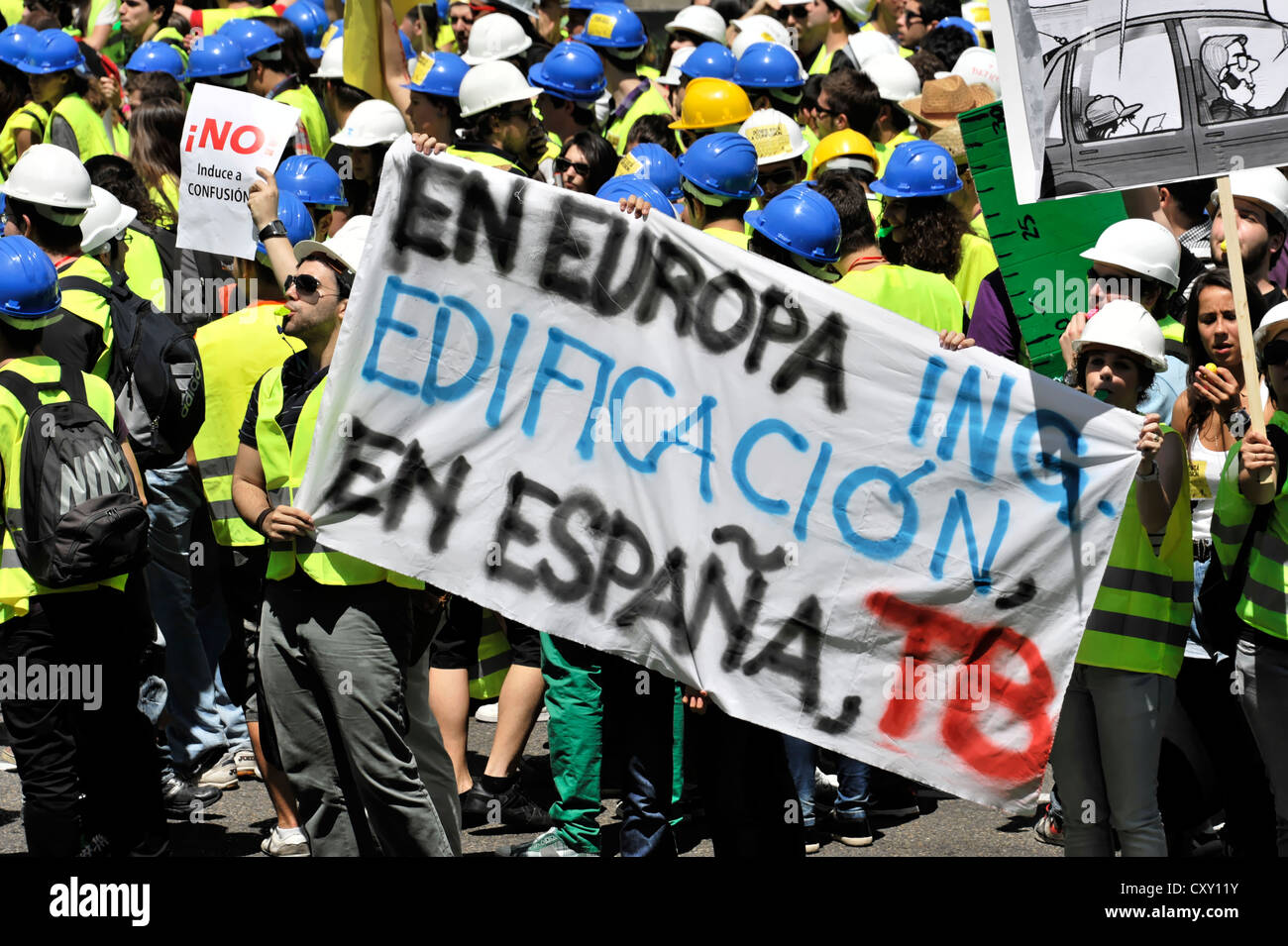 Worker strikes europe hi-res stock photography and images - Alamy
