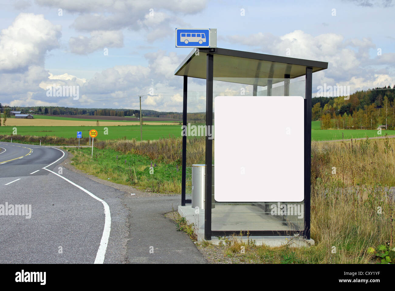 Bus stop shelter hi-res stock photography and images - Alamy