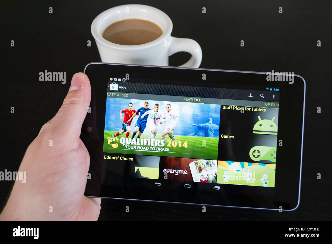 Google play store apps hi-res stock photography and images - Alamy