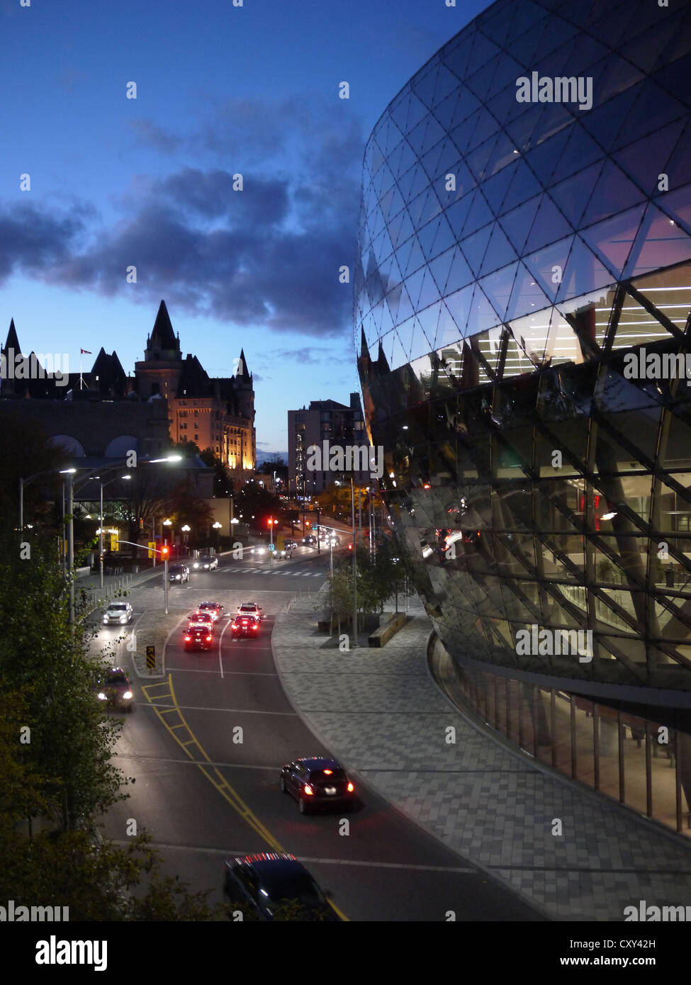 Ottawa Convention Centre night Stock Photo - Alamy