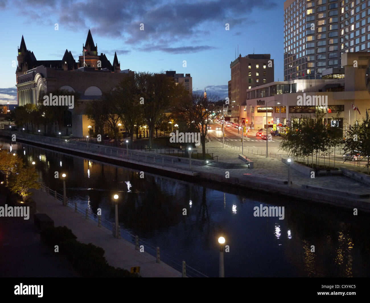 Ottawa Convention Centre night Stock Photo - Alamy