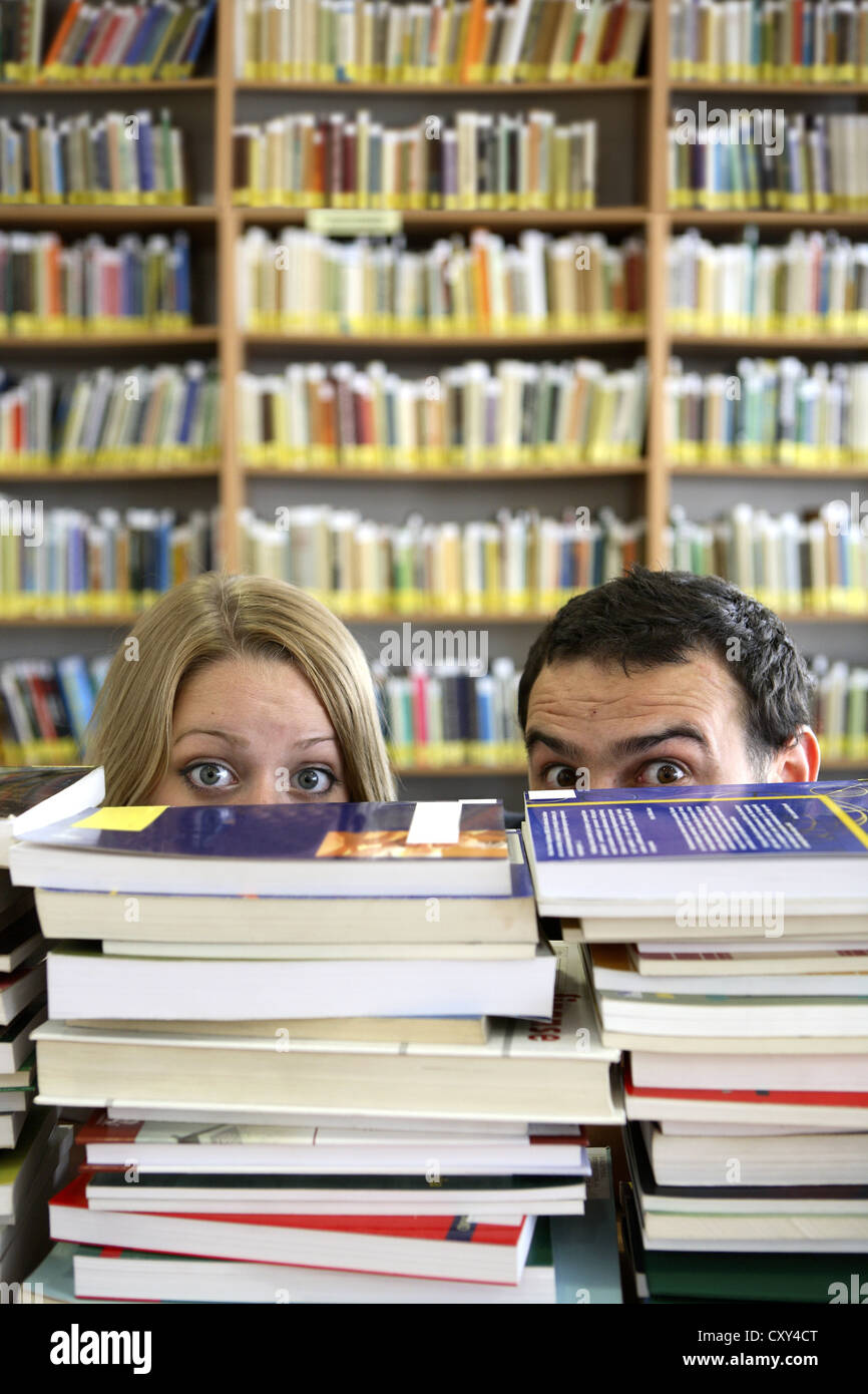 Stressed students library hi-res stock photography and images - Alamy