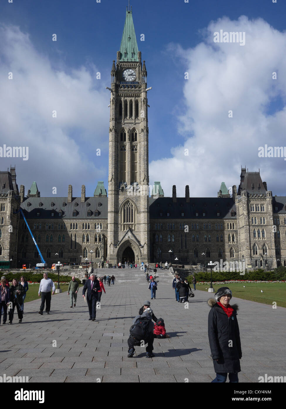 ottawa parliament hill peace tower exterior Stock Photo - Alamy