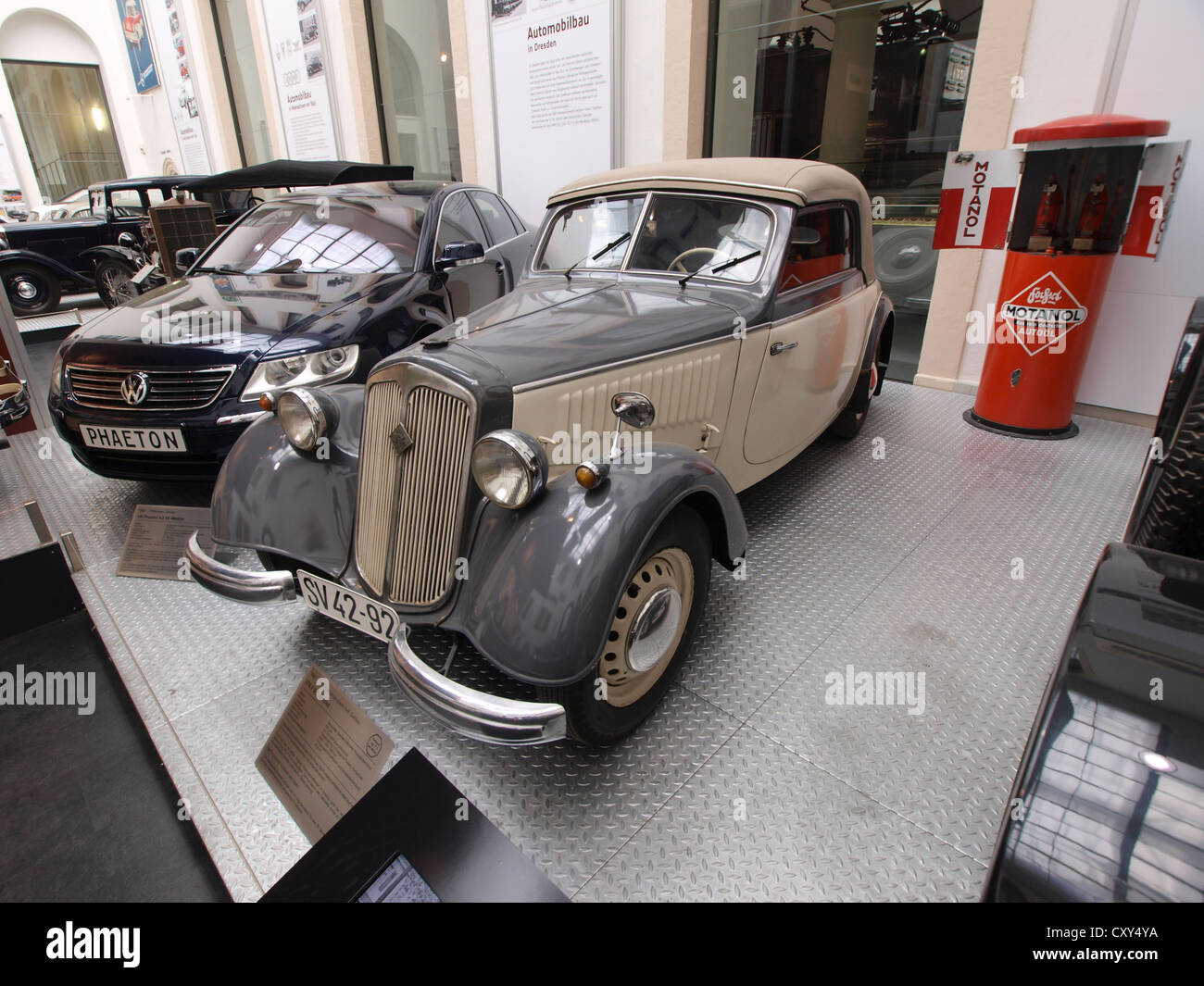 1955 IFA F8 Cabriolet Stock Photo - Alamy