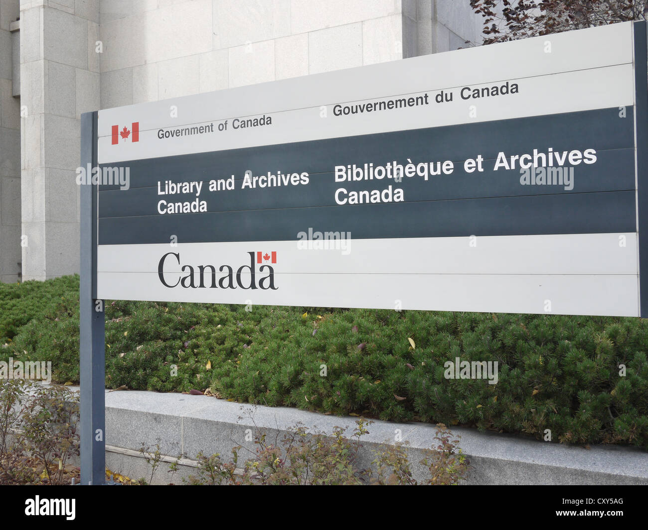 Canada library hi-res stock photography and images - Alamy