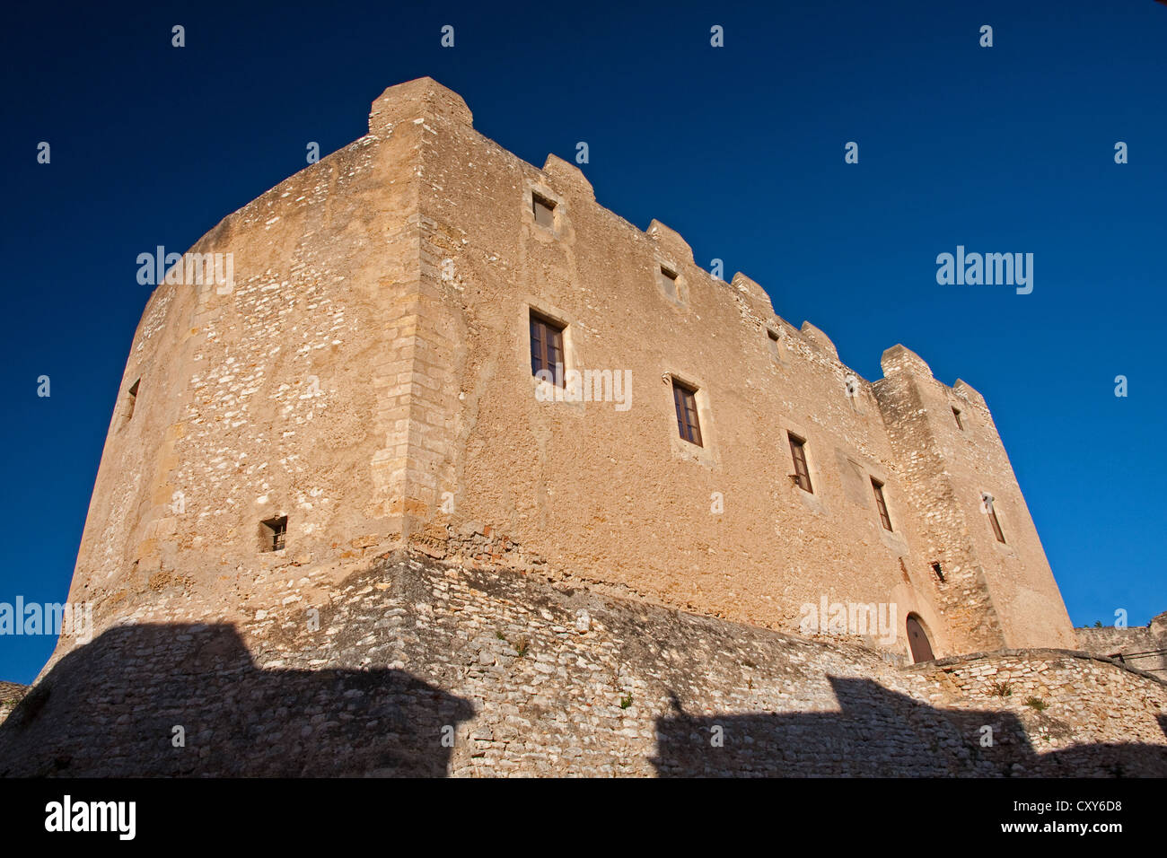 El Castell de Creixell, Catalunya, Spain Stock Photo - Alamy