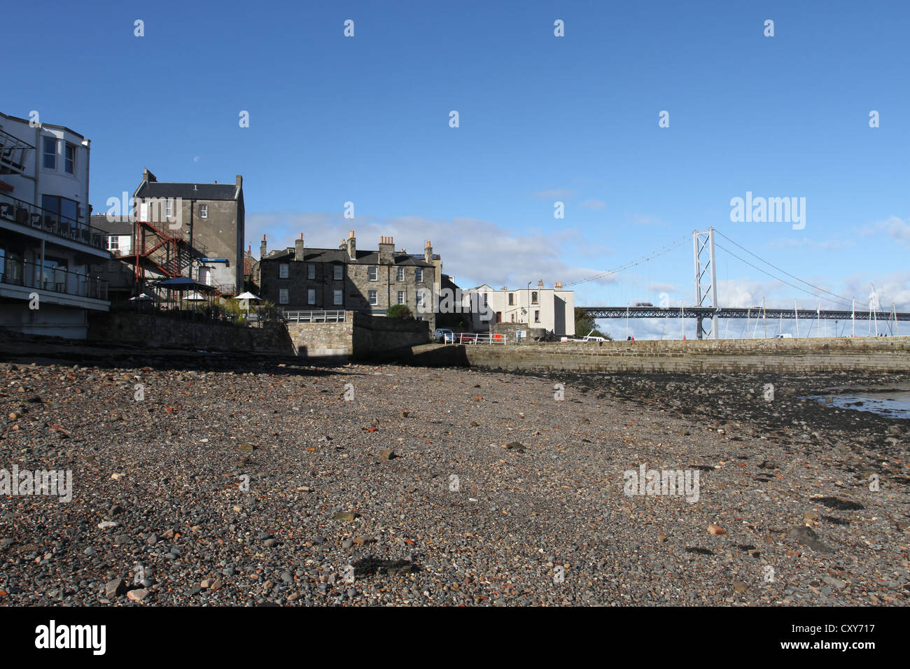 South queensferry beach hi-res stock photography and images - Alamy