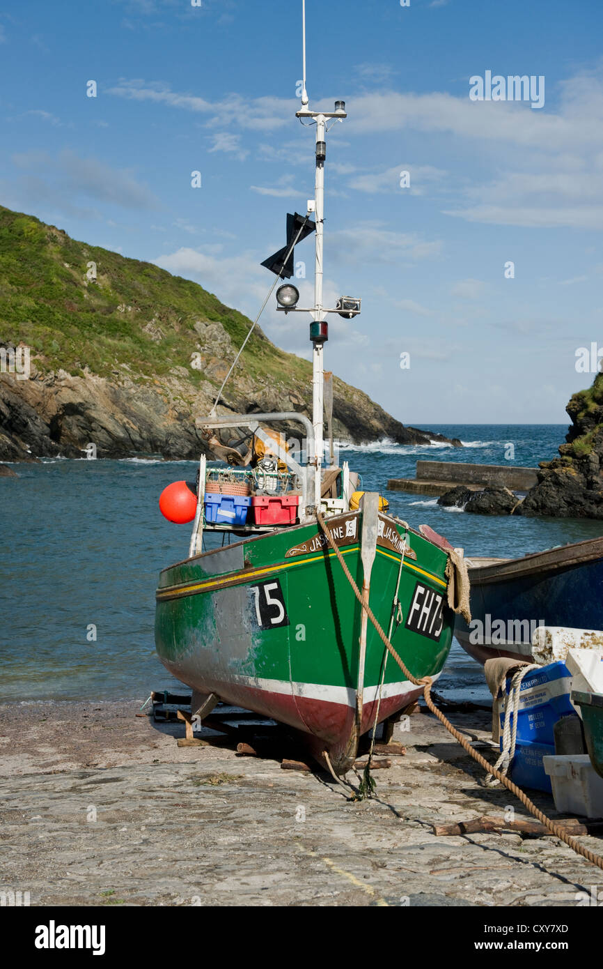 Portloe fishing boat and harbour, Cornwall Stock Photo - Alamy