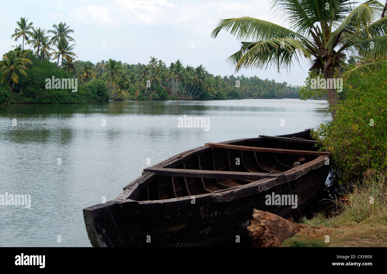 Kerala Backwaters Boat Sceneries High Resolution Stock Photography and ...