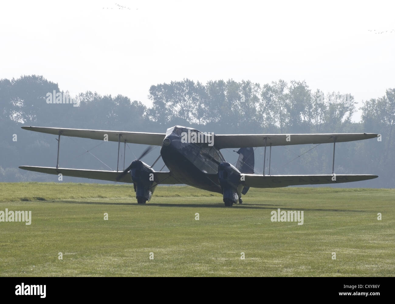 Avro anson aircraft cockpit hi-res stock photography and images - Alamy