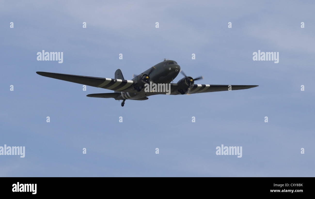 Douglas c 47 skytrain hi-res stock photography and images - Alamy