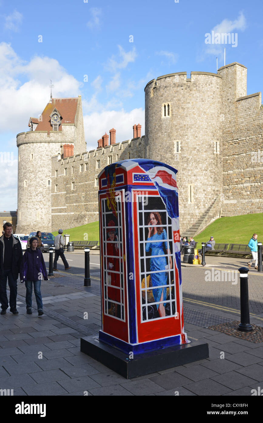 Timmy Mallet's Royal telephone box, High Street, Windsor, Berkshire ...