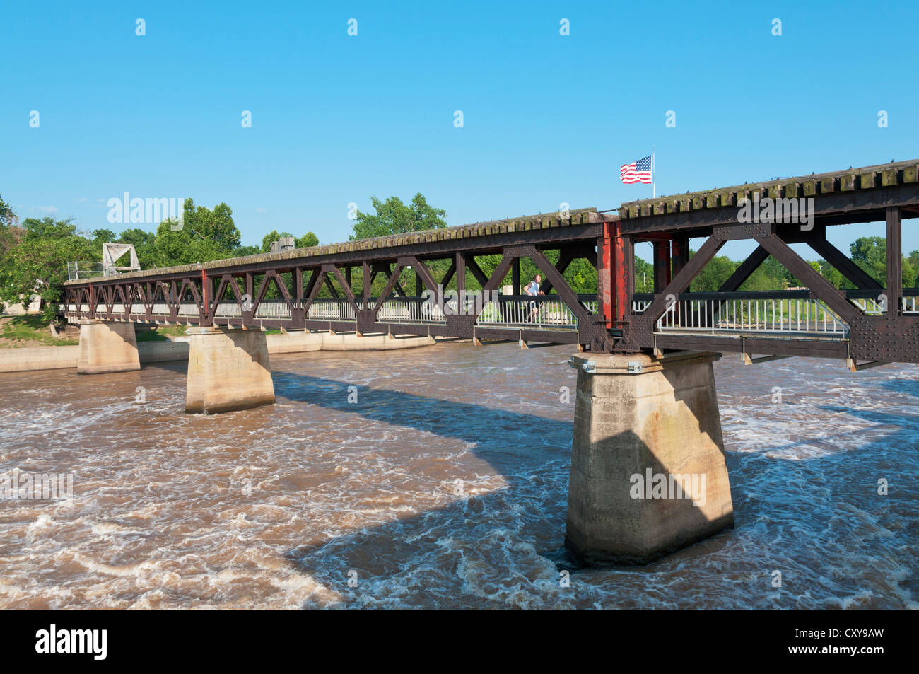 Oklahoma, Tulsa, Arkansas River, old railroad bridge now a pedestrian ...