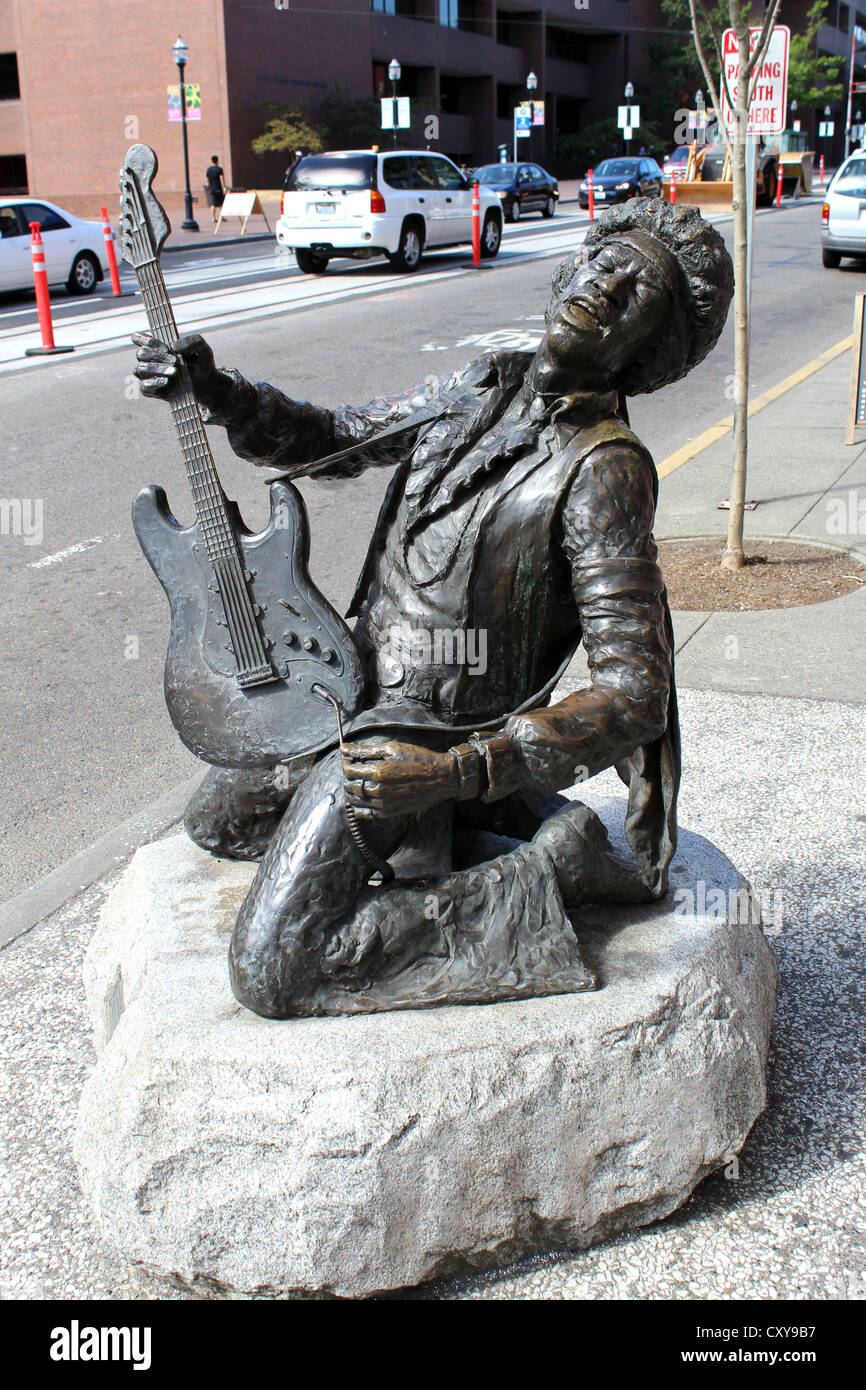 Jimi hendrix statue seattle hi-res stock photography and images - Alamy