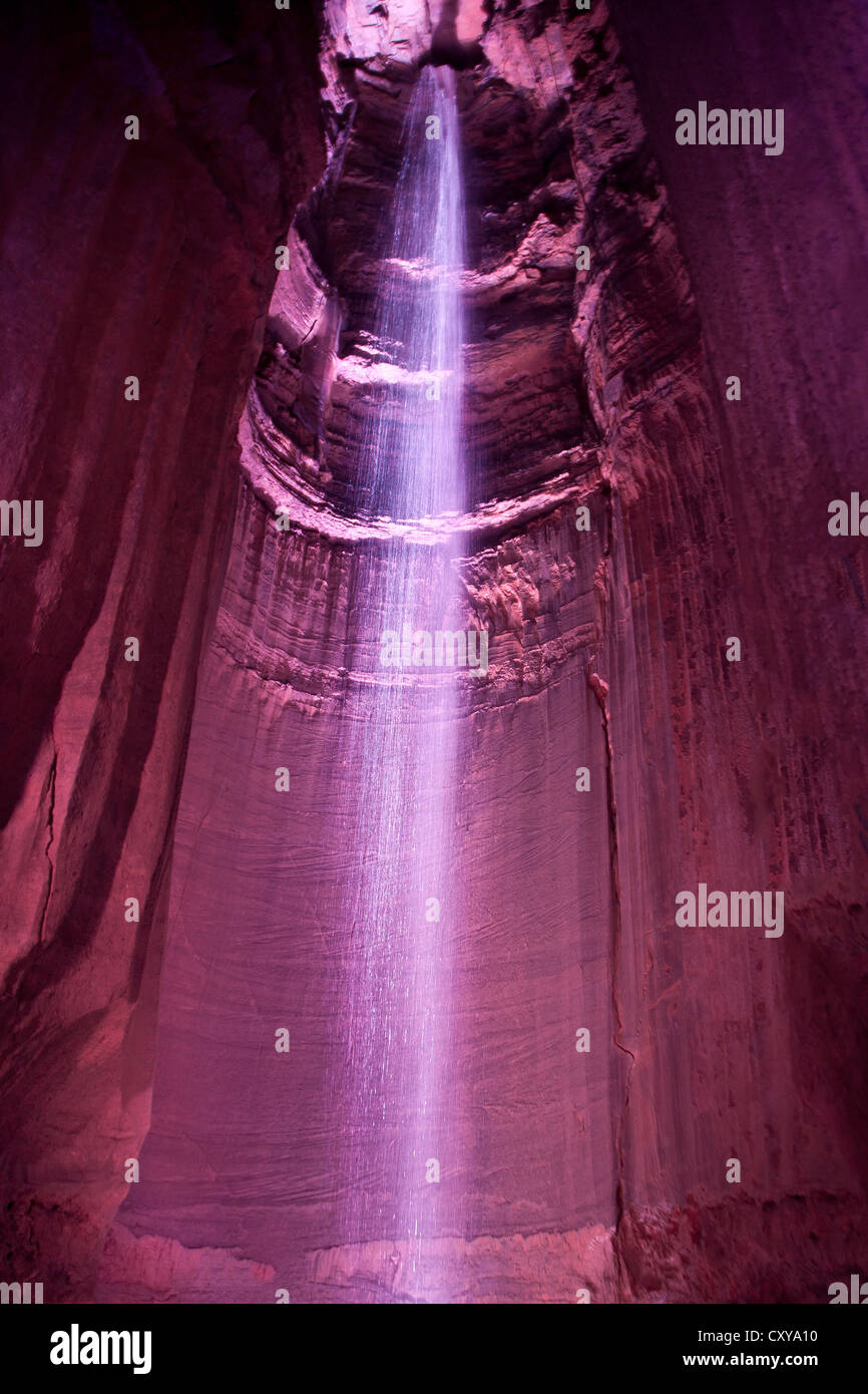 Ruby falls hi-res stock photography and images - Alamy