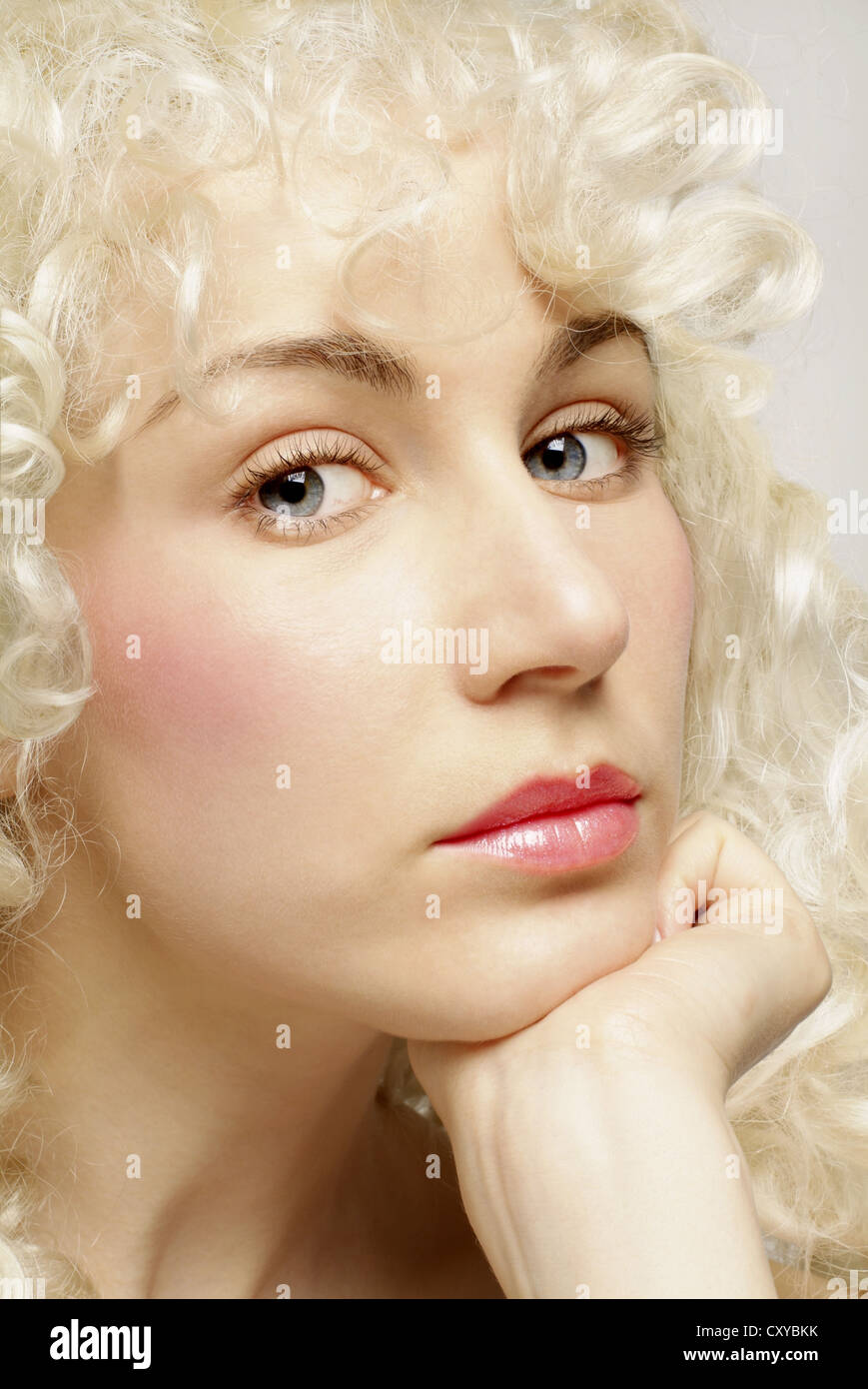 Supporting head on hand hi-res stock photography and images - Alamy