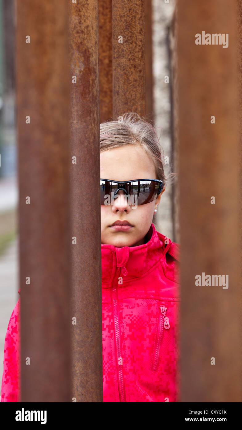 Girl behind bar hi-res stock photography and images - Alamy