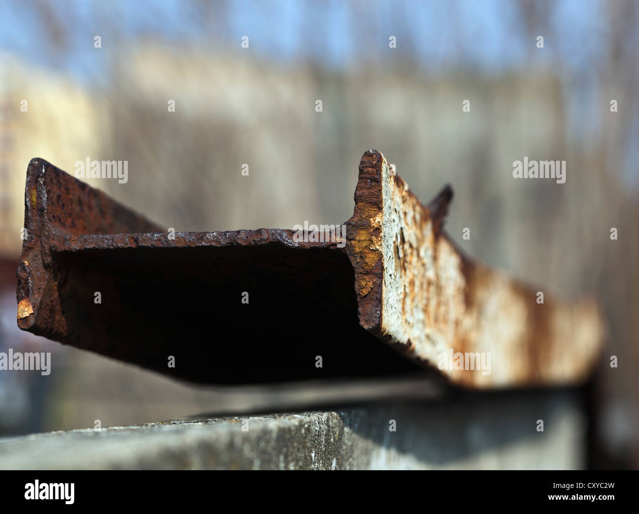 Rusted steel beam, detailed view, Berlin Stock Photo - Alamy