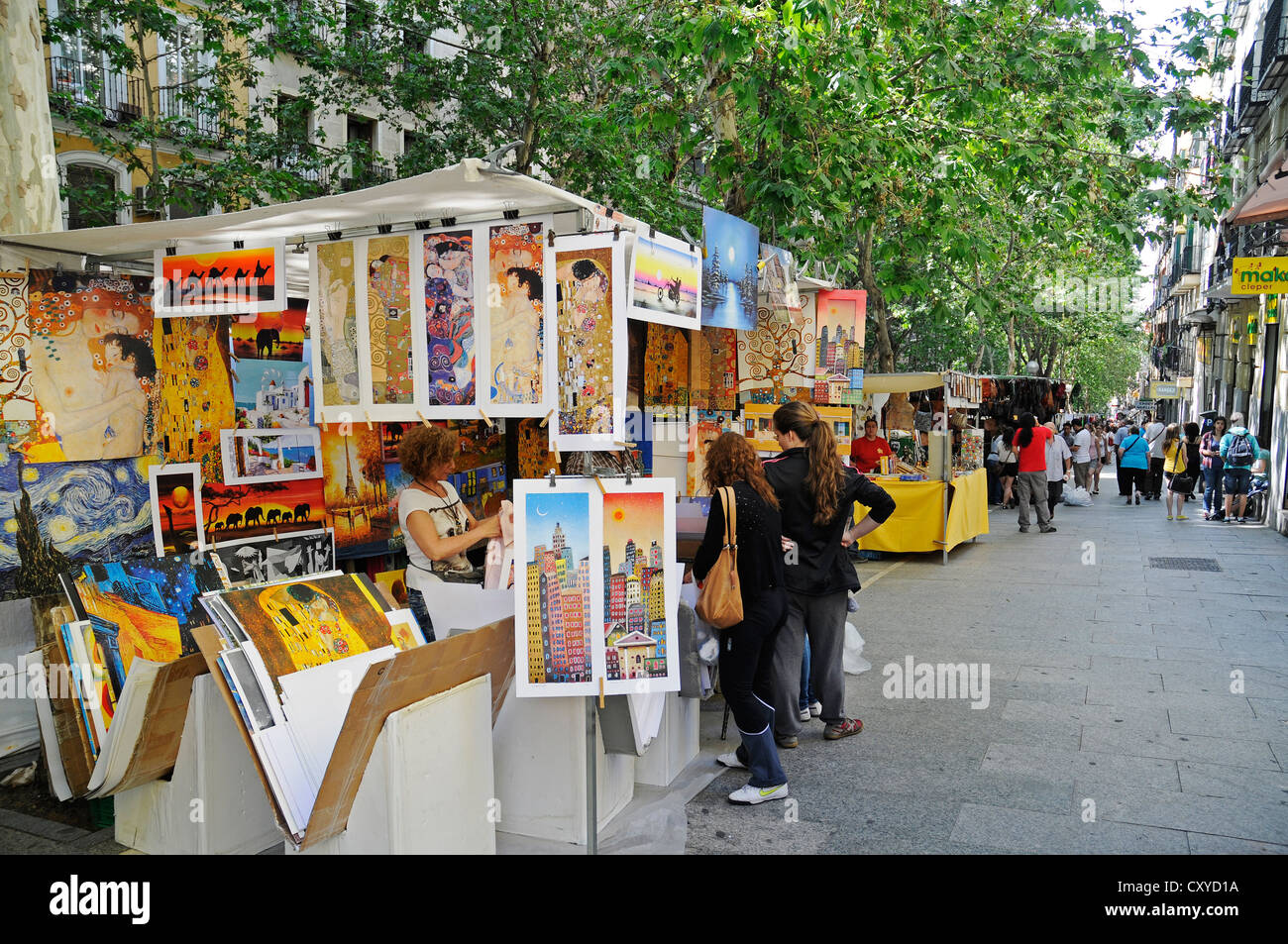 El rastro flea market hi-res stock photography and images - Alamy