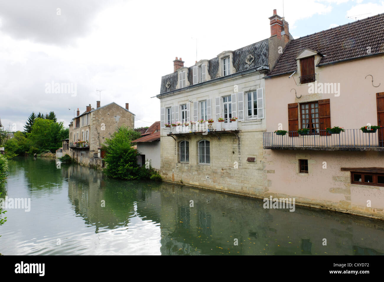 Clamecy hi-res stock photography and images - Alamy