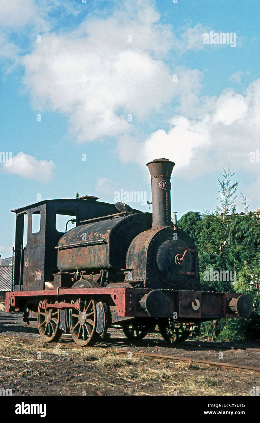 Black locomotive hi-res stock photography and images - Alamy