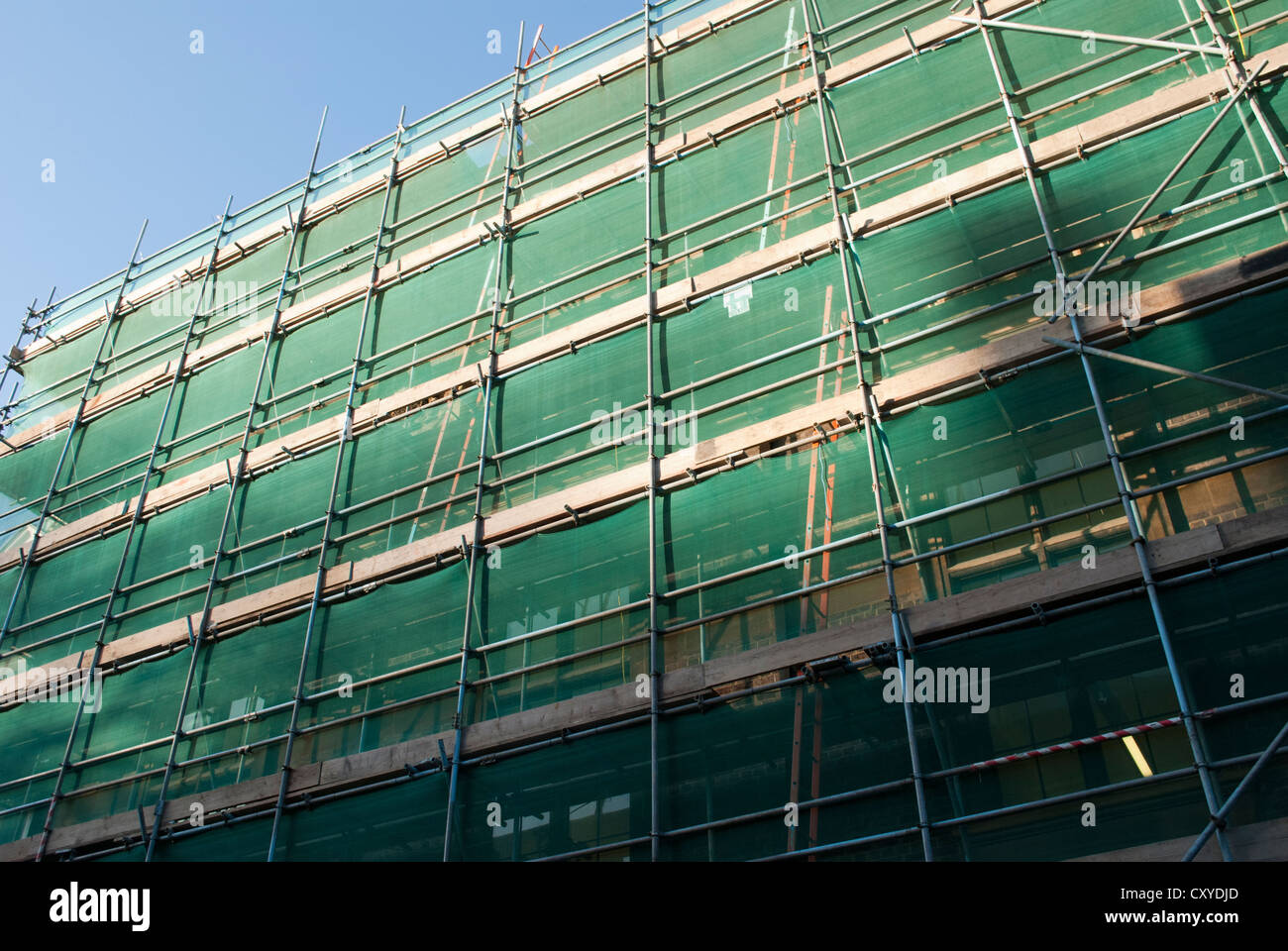 Scaffolding outside downing street hi-res stock photography and images ...