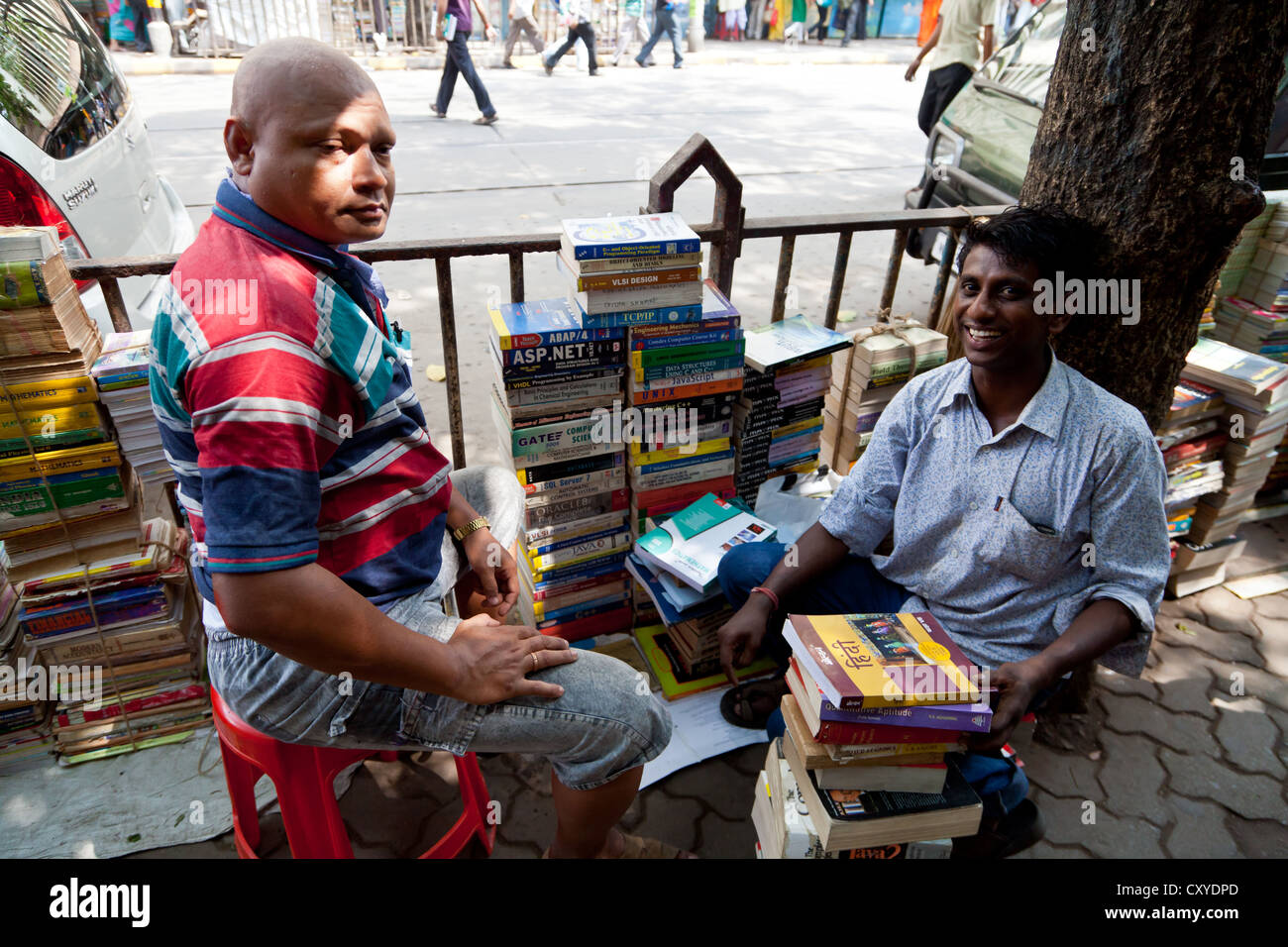 Indian bookshop bookstore india hi-res stock photography and images - Alamy