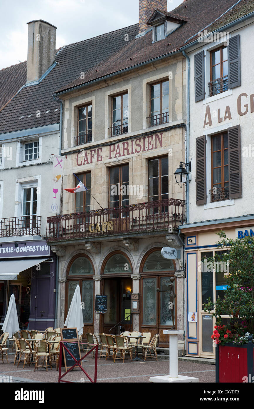 Parisien chairs hi-res stock photography and images - Alamy