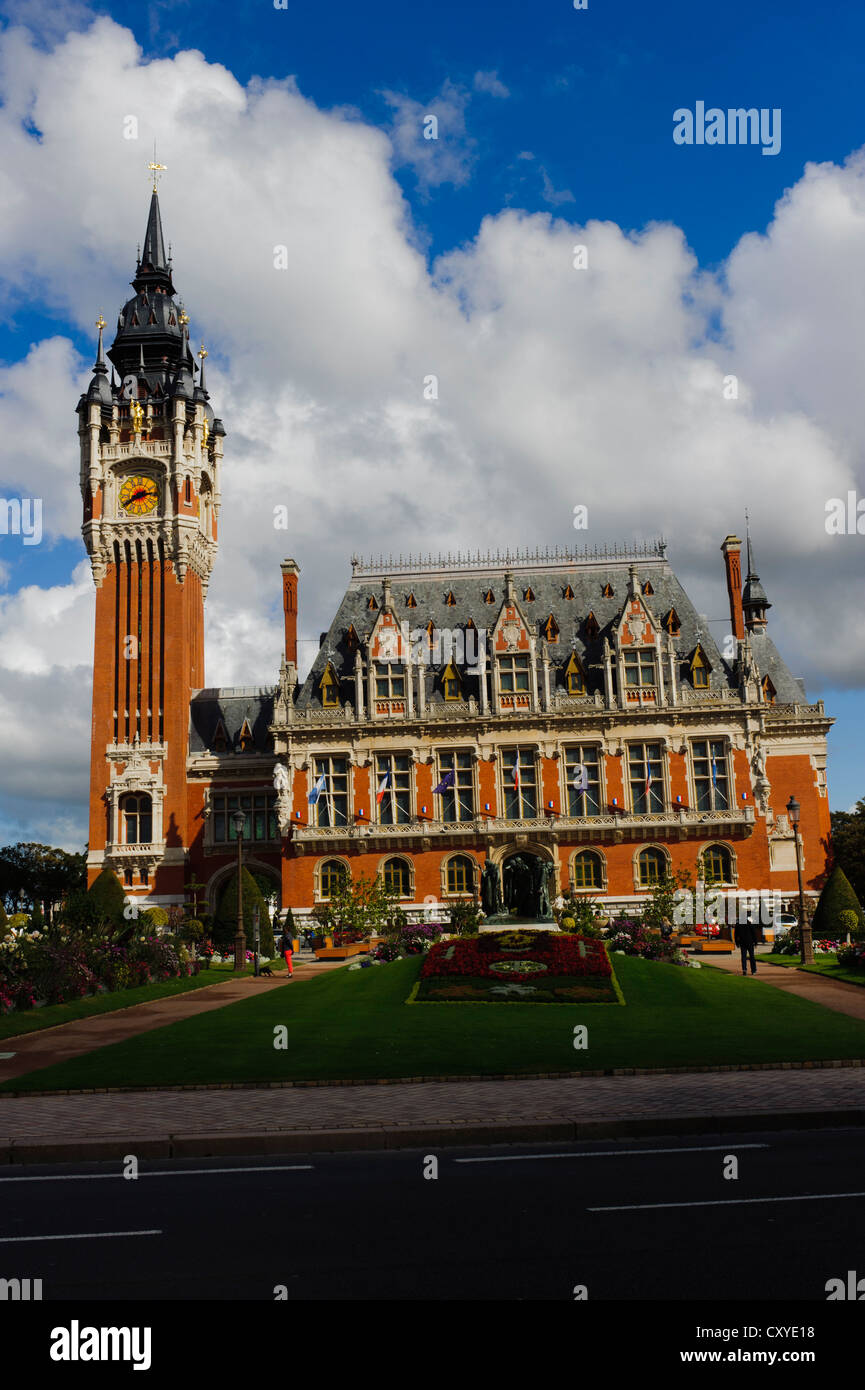 Hotel de Ville, Calais Stock Photo - Alamy