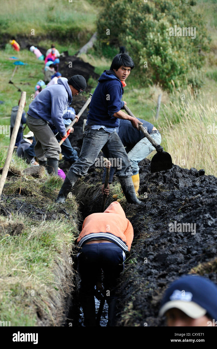 Drinking Water Network High Resolution Stock Photography and Images - Alamy