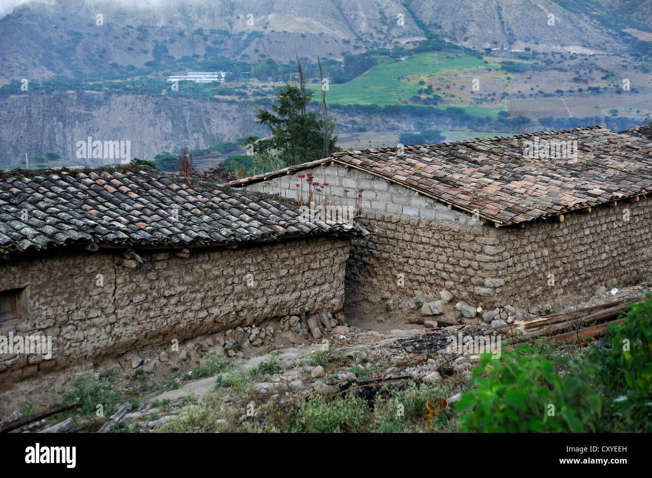 African Adobe Houses High Resolution Stock Photography and Images - Alamy