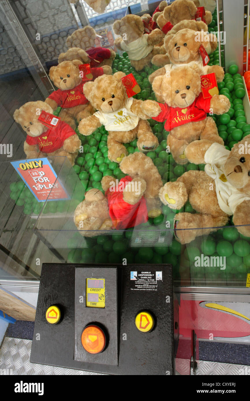I Love Wales teddy bears in seaside amusement arcade game Stock Photo ...