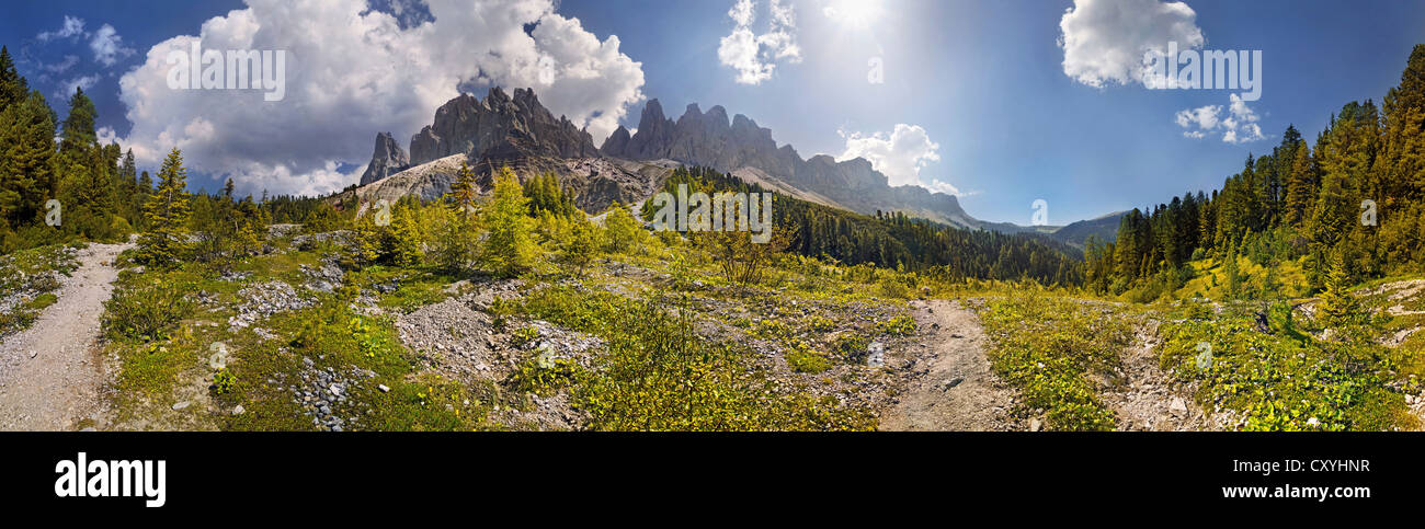 360° panoramic view at the Adolf Munkel trail in the Geisler Group ...