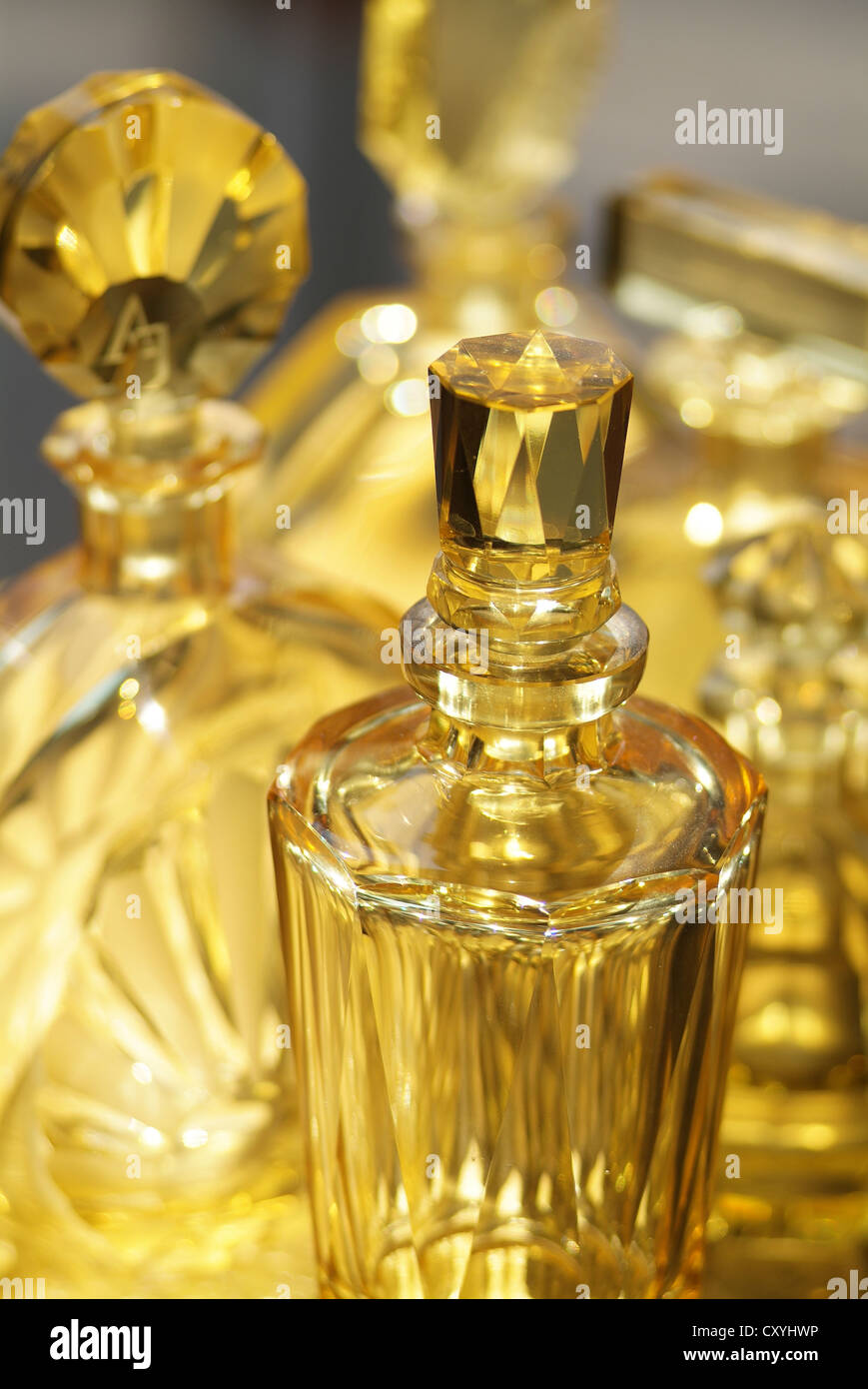 Elegant forms hi-res stock photography and images - Alamy