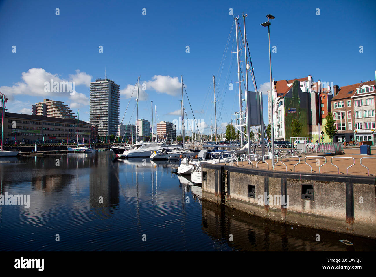 Ostend harbour hi-res stock photography and images - Alamy