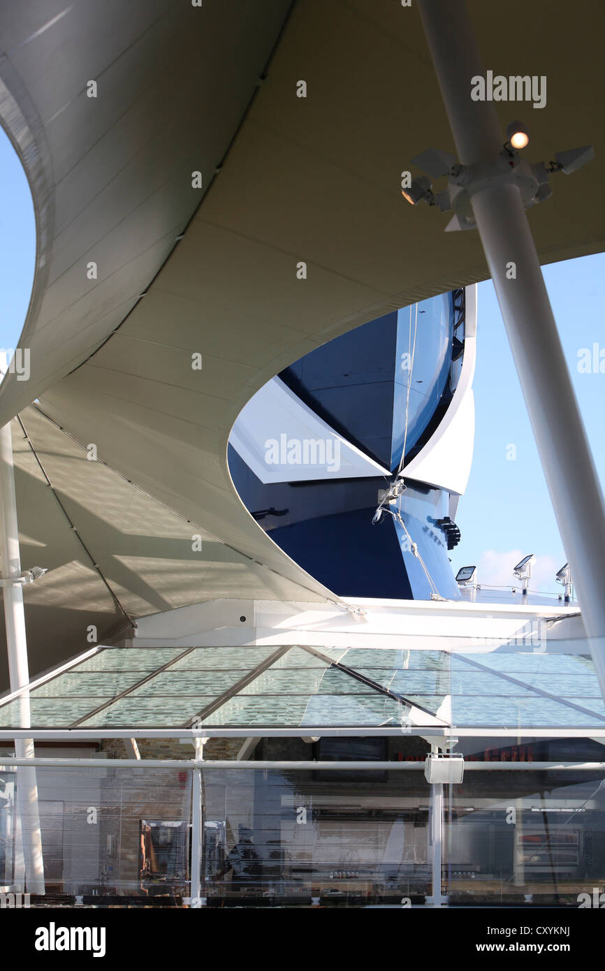 Celebrity Reflection cruise ship, launched in October 2012. The Lawn ...