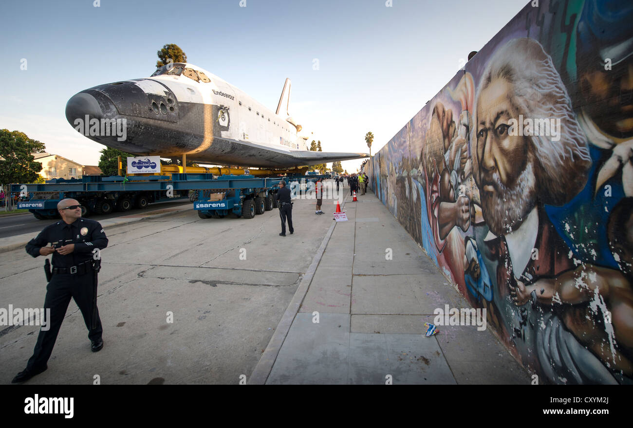 Mural mile los angeles hi-res stock photography and images - Alamy