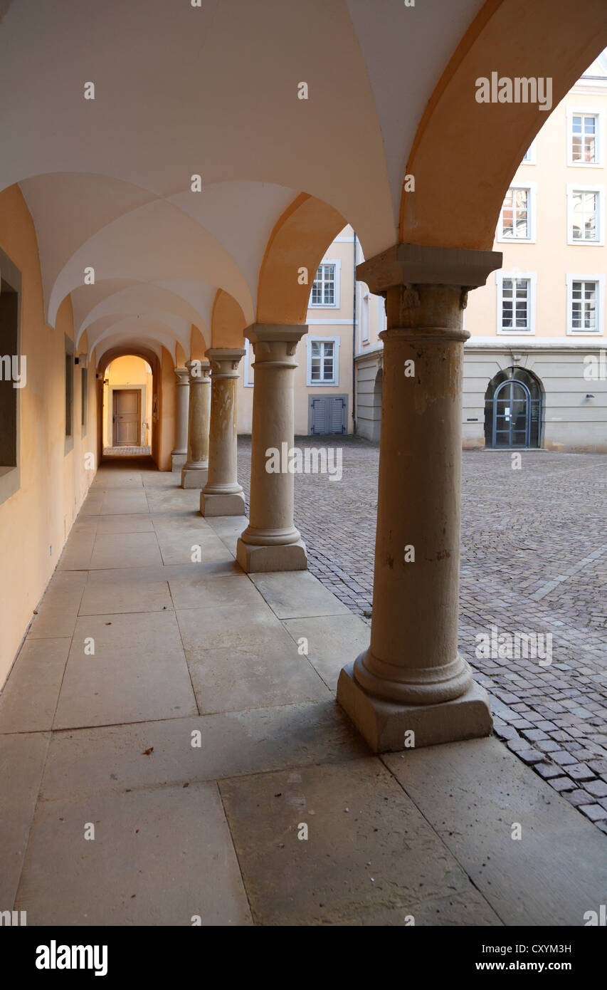 The arcaded courtyard of the castle hi-res stock photography and images ...