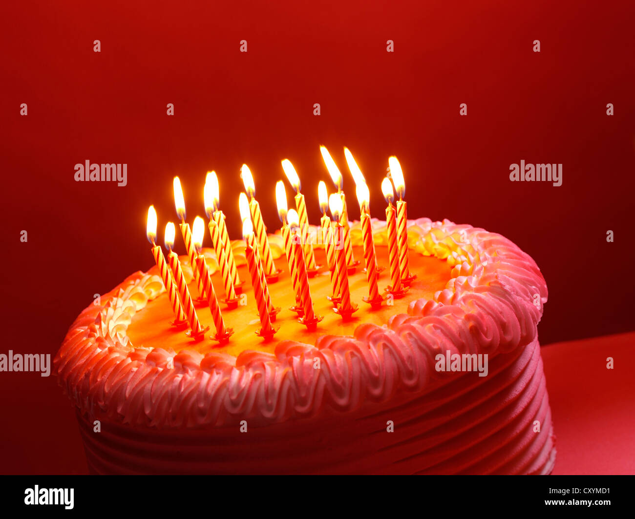 Birthday cake hi-res stock photography and images - Alamy