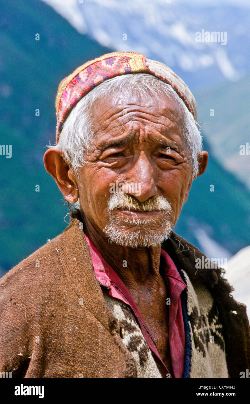 Portrait of a farmer from the remote Pangi Valley, Pangi, India, Asia ...
