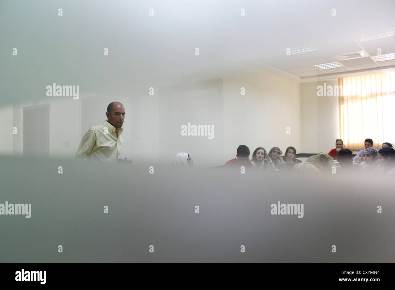 Palestinian community hi-res stock photography and images - Alamy