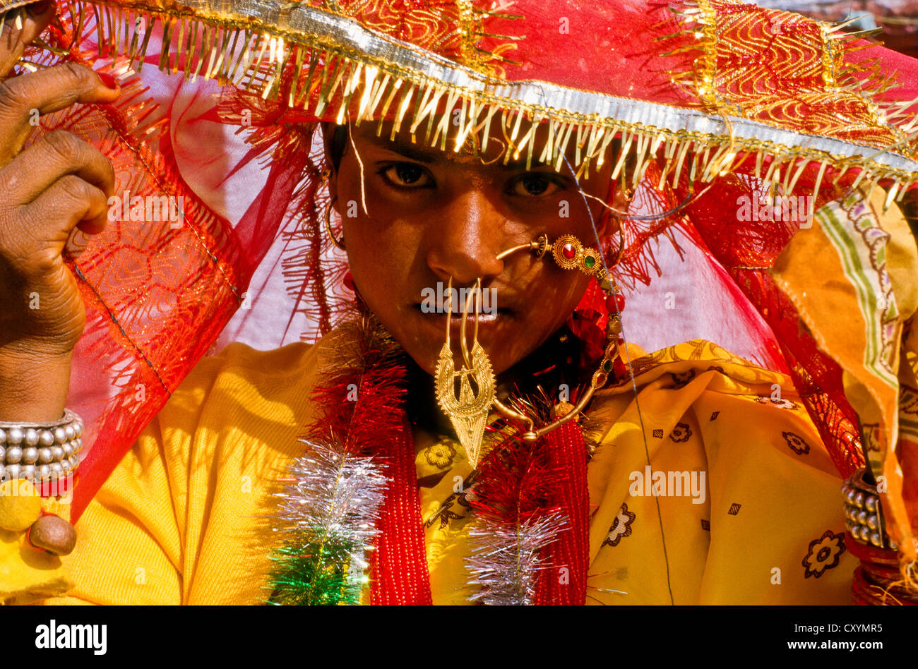 Indian wedding ceremony in village hi-res stock photography and images ...